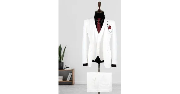 Miguel White Three Pieces Fashion Close Fitting Men Suit